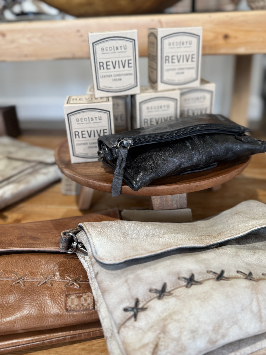 BedStu – Rustic Impulse Boutique